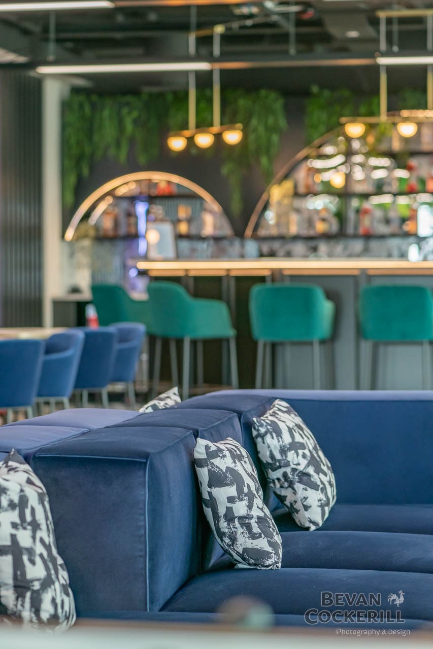 Mackenzie Stuart new office refurb with bar by Design Tonic | Bevan ...