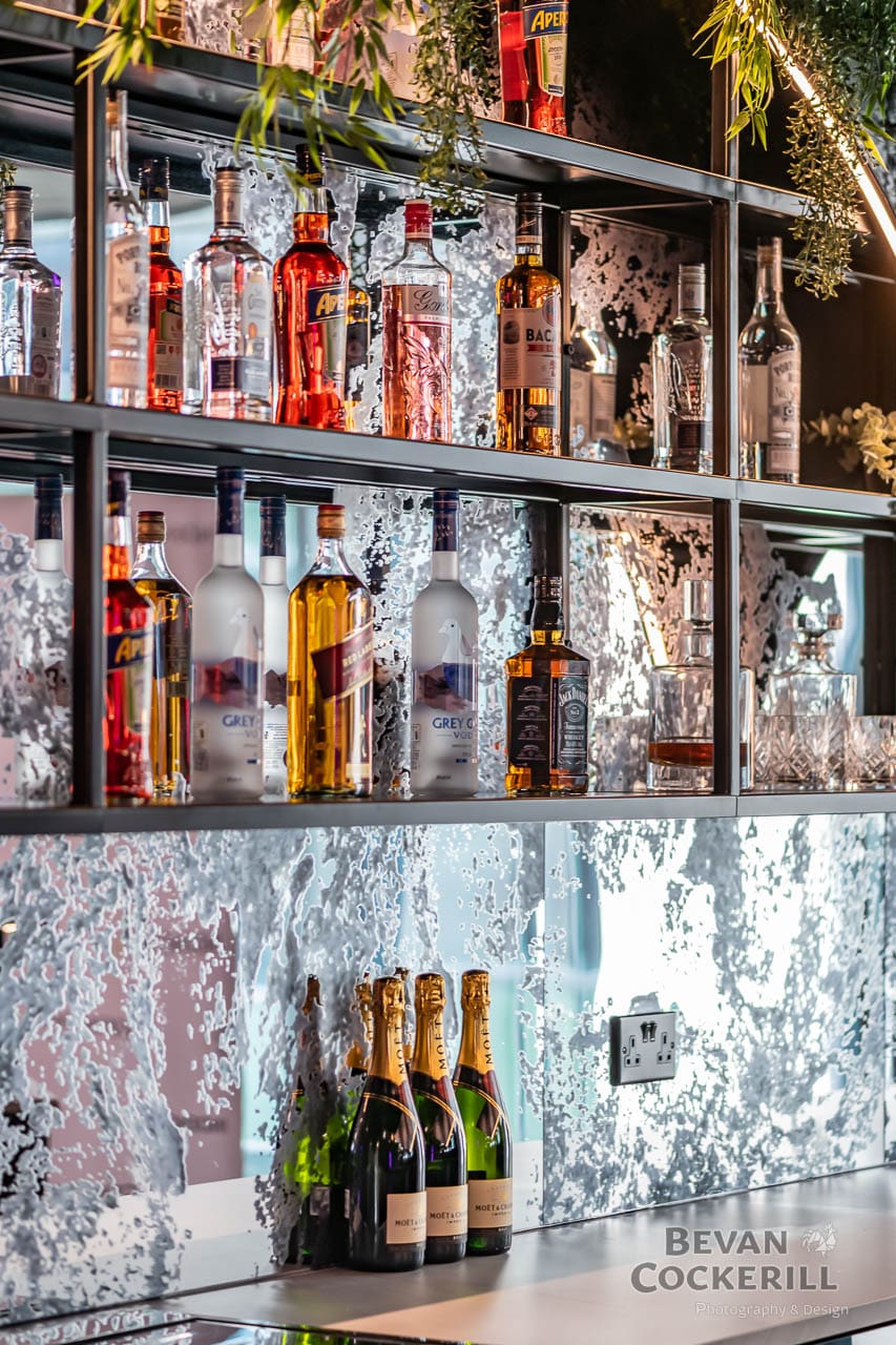 Mackenzie Stuart new office refurb with bar by Design Tonic | Bevan ...