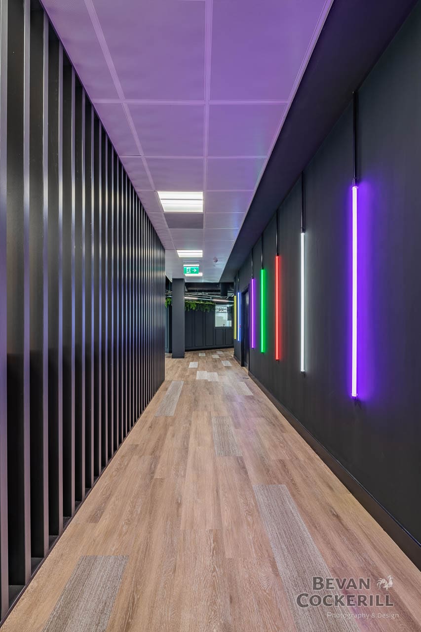 Mackenzie Stuart new office refurb with bar by Design Tonic | Bevan ...